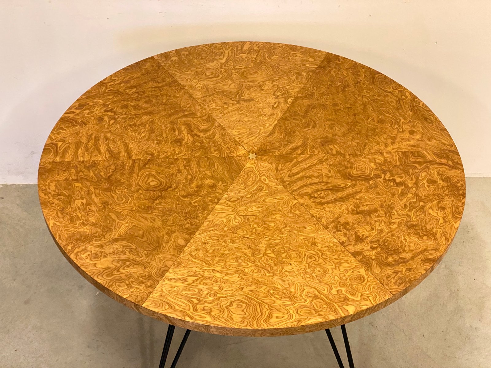 Mid-Century Round Table, 1960s for sale at Pamono