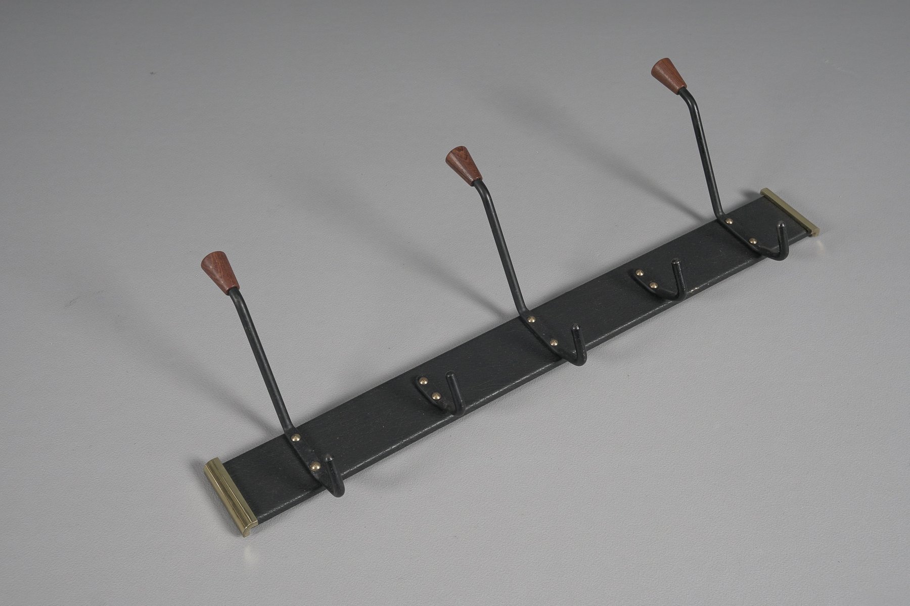 String Wand- und Hutablage, 1960er bei Pamono kaufen