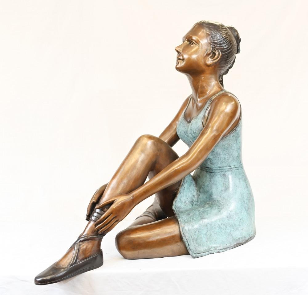 Bronze Seated Ballet Dancer Degas Ballerina Statue for sale at Pamono