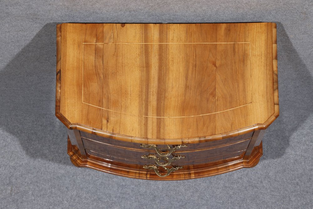 Ancient Baroque Chest of Drawers, 1800s for sale at Pamono