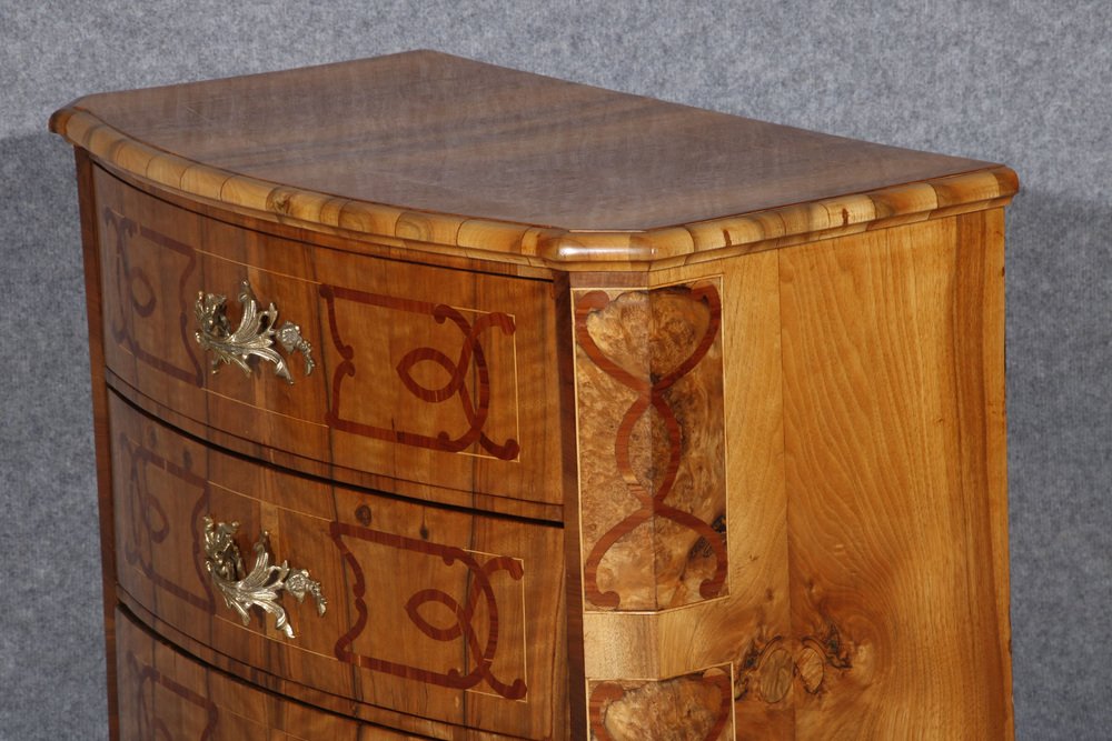 Ancient Baroque Chest of Drawers, 1800s for sale at Pamono