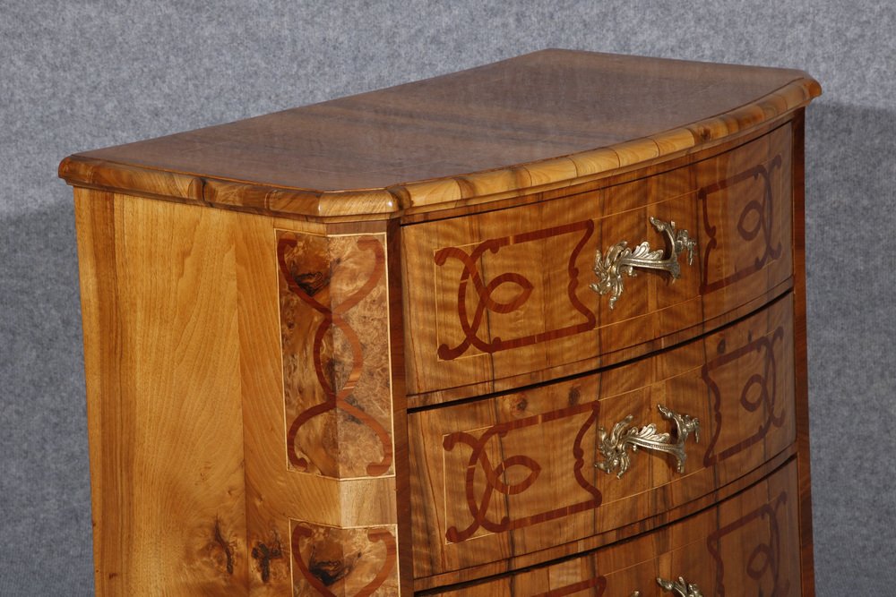 Ancient Baroque Chest of Drawers, 1800s for sale at Pamono