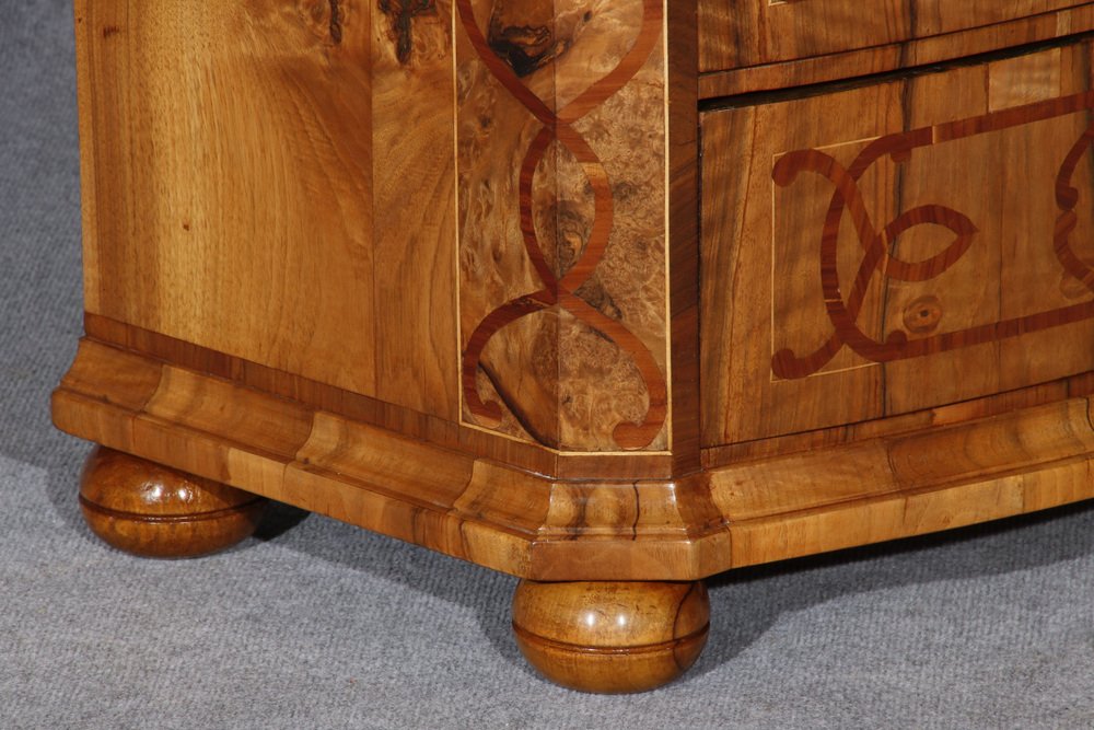 Ancient Baroque Chest of Drawers, 1800s for sale at Pamono