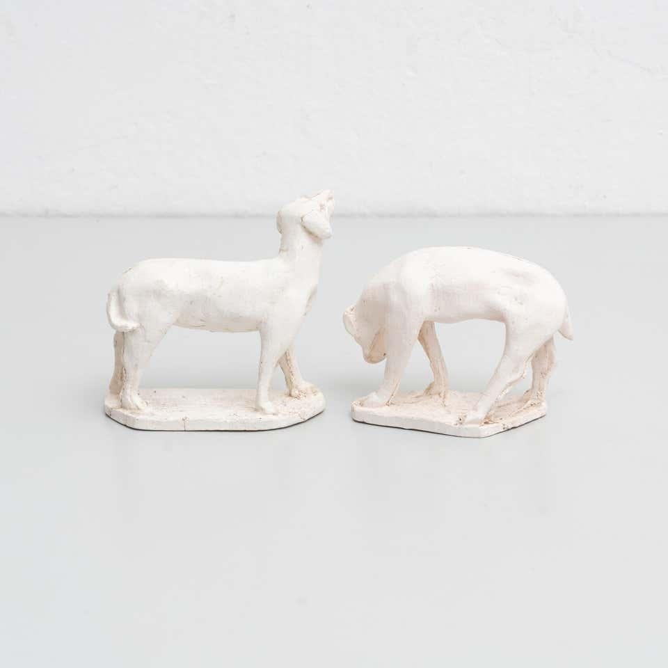 Traditional Dog Plaster Figures, 1950s, Set of 2 for sale at Pamono