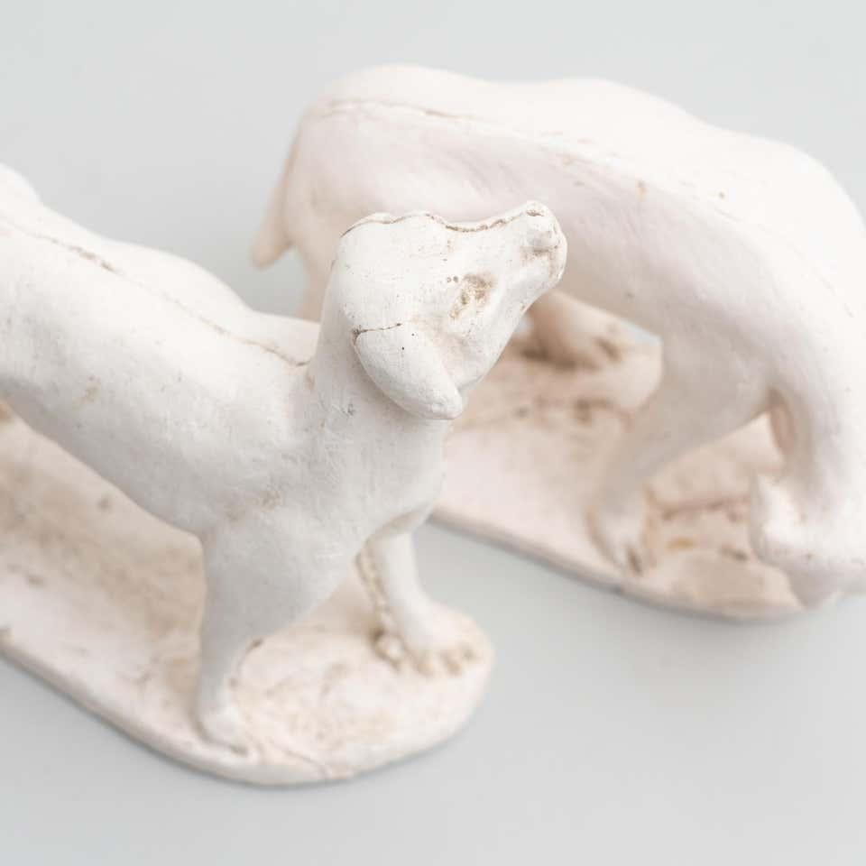 Traditional Dog Plaster Figures, 1950s, Set of 2 for sale at Pamono