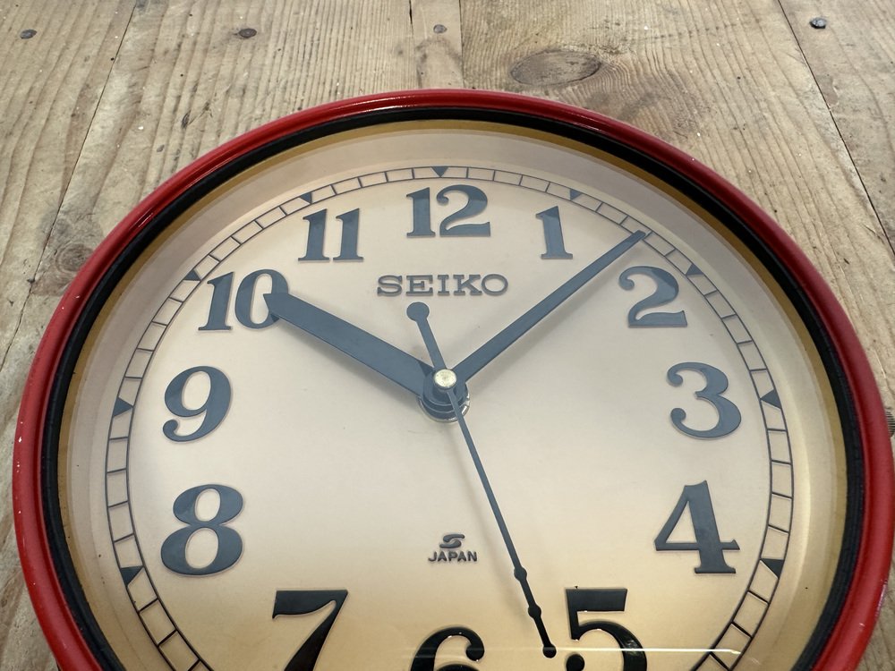 Vintage Red Seiko Navy Wall Clock, 1970s for sale at Pamono