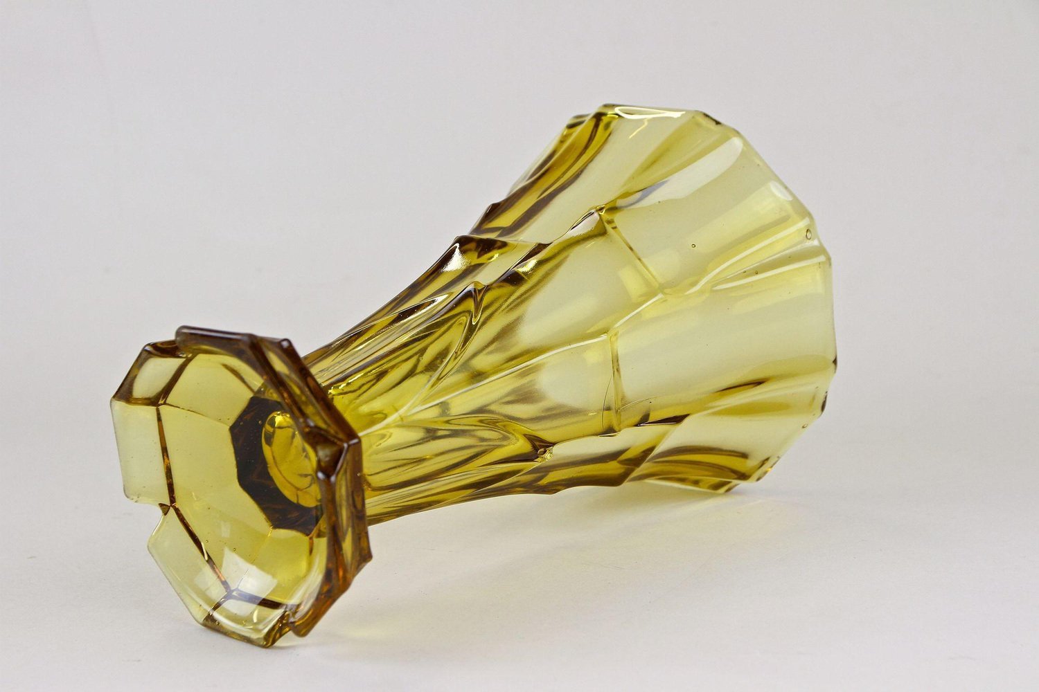 Art Deco Amber Colored Glass Vase Austria 1920s For Sale At Pamono