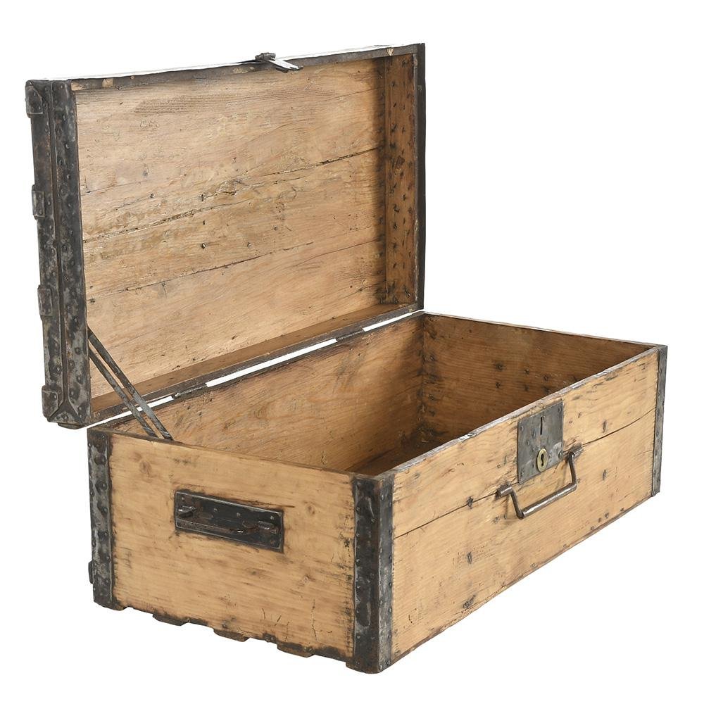 Wooden Transport Trunk, 1800s for sale at Pamono