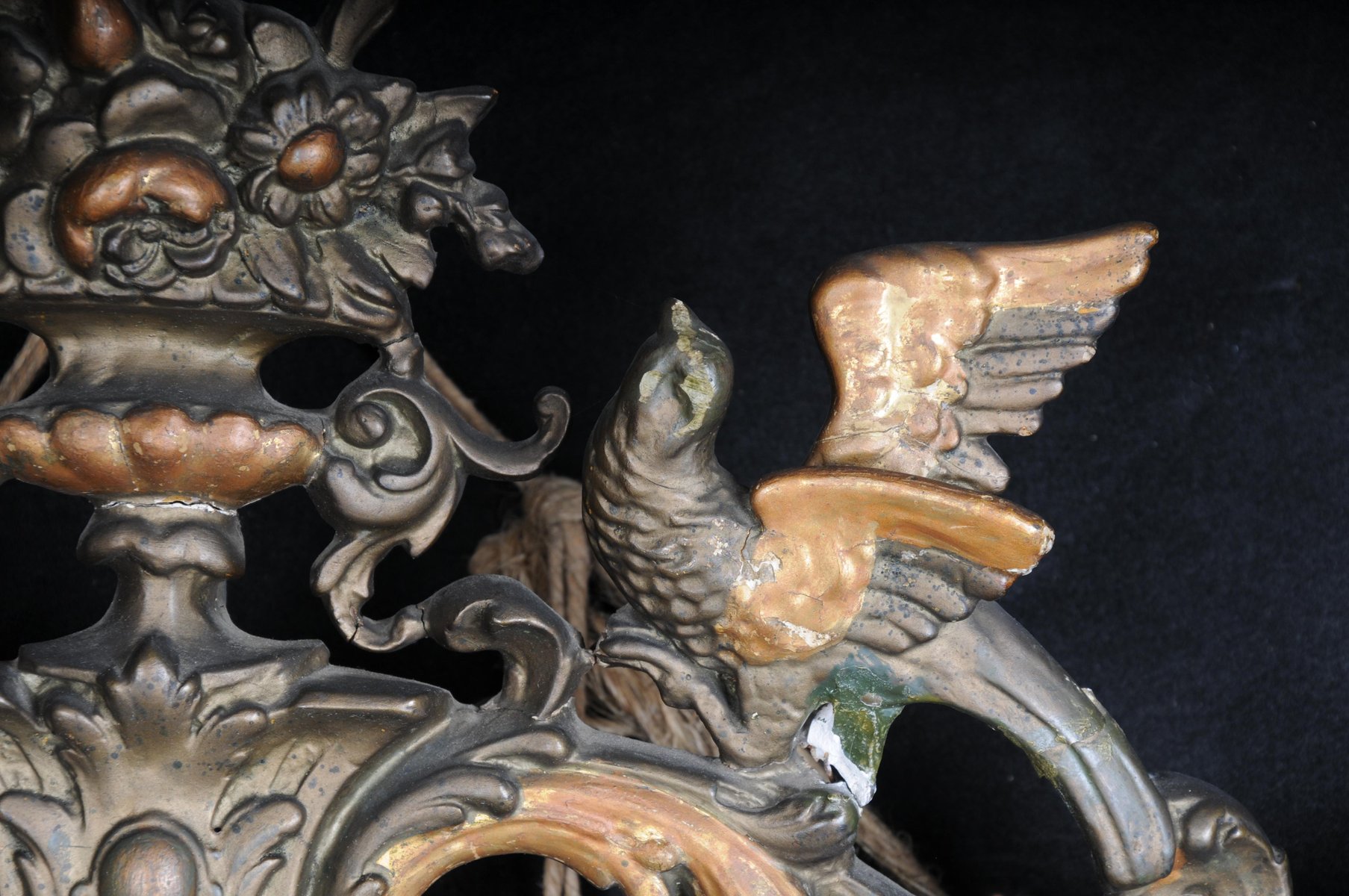 Historicism Gilt Wood Mirror, 1870s for sale at Pamono