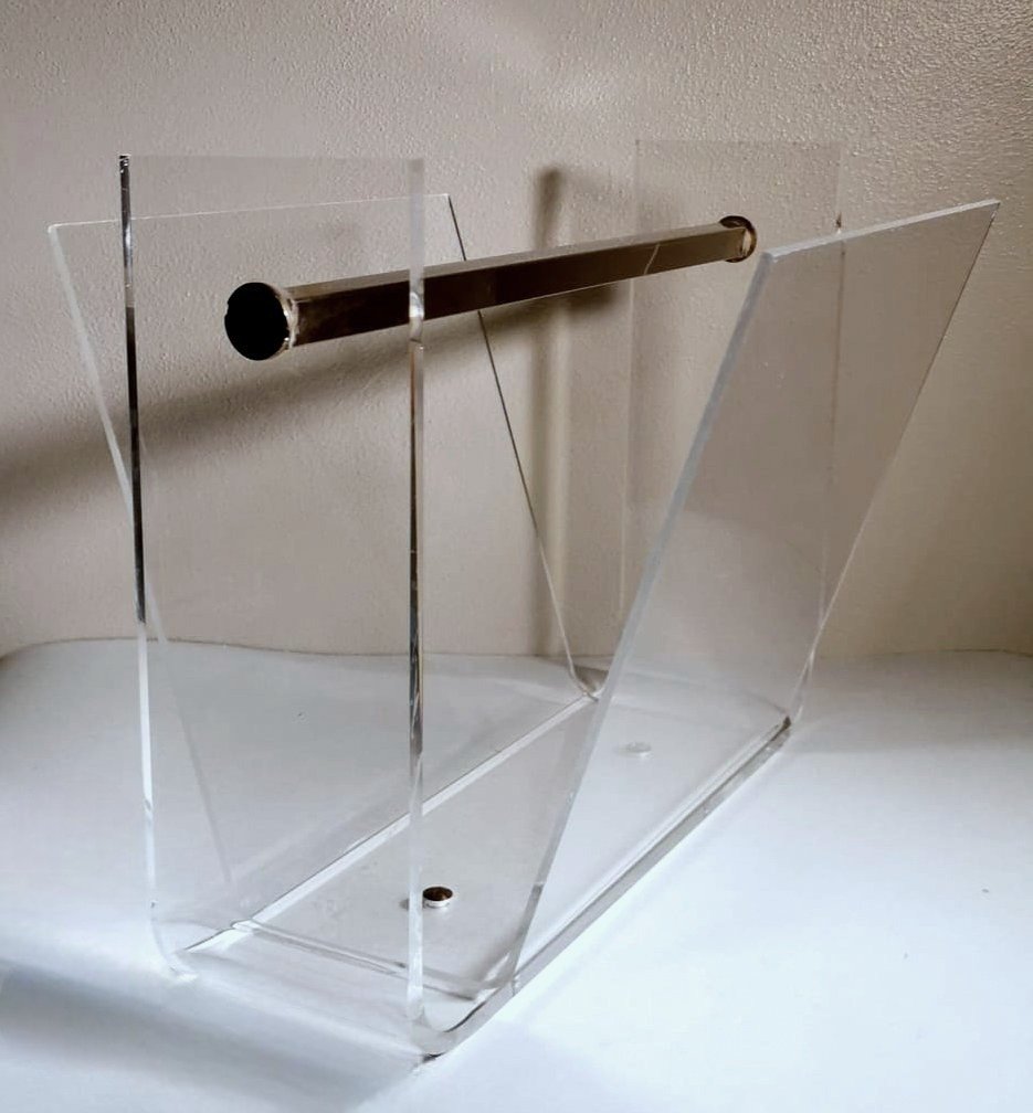 Italian Space Age Style Clear Acrylic Glass Magazine Rack, 1970s for ...