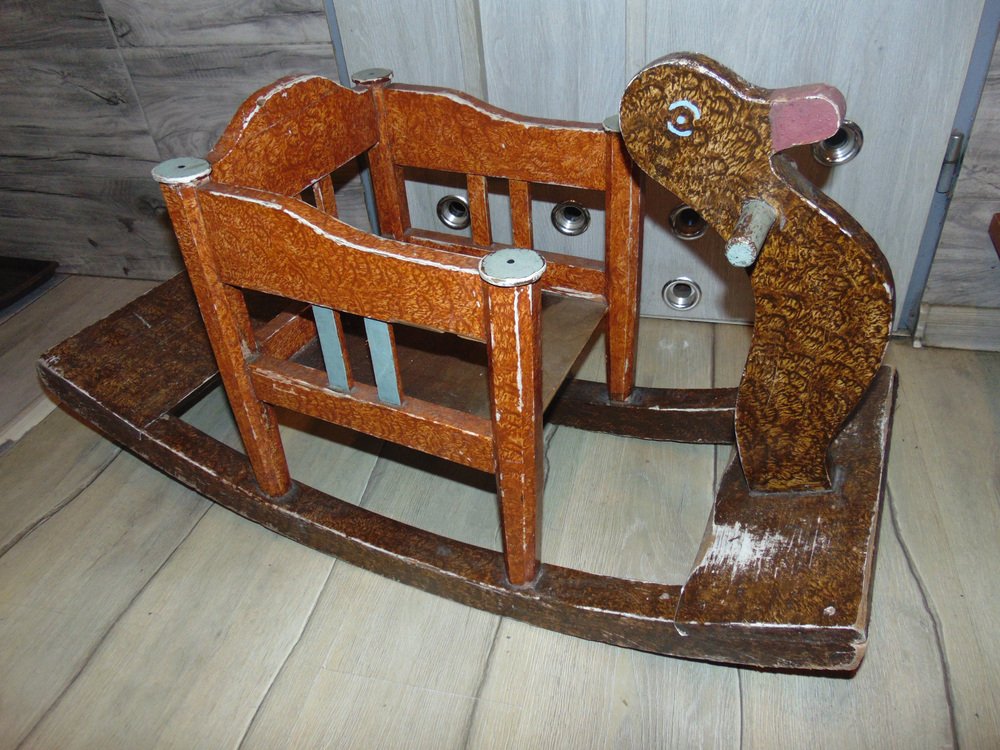 Art Deco Wooden Duck, Rocker, 1920s for sale at Pamono