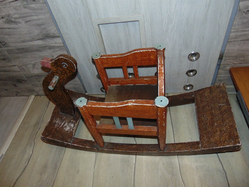 Art Deco Wooden Duck, Rocker, 1920s for sale at Pamono