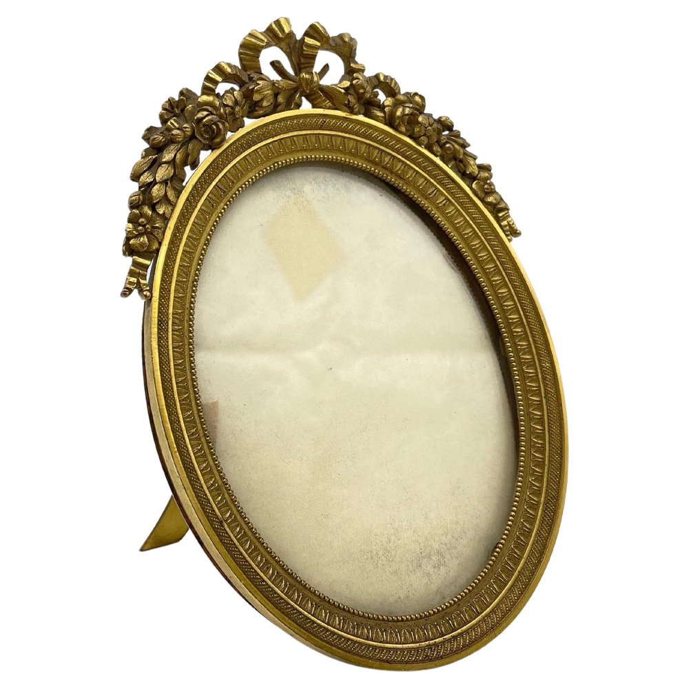 Empire Oval Picture Frame in Gold, 1890 for sale at Pamono