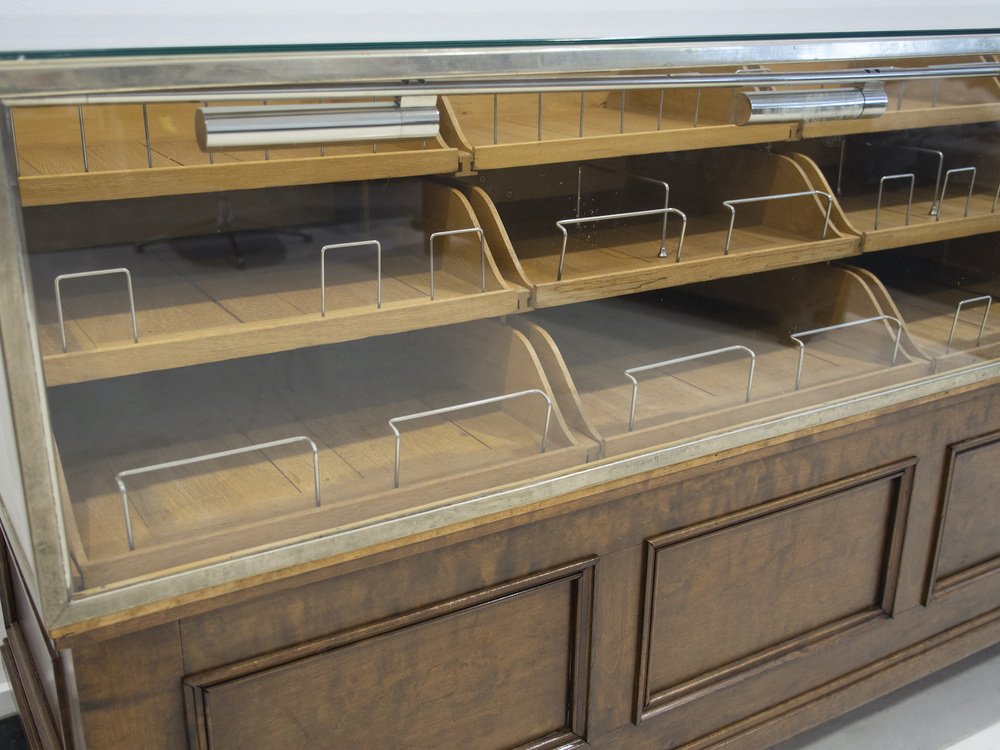 Shop Counter in Birch and Oak with Twenty Drawers, 1940s for sale at Pamono