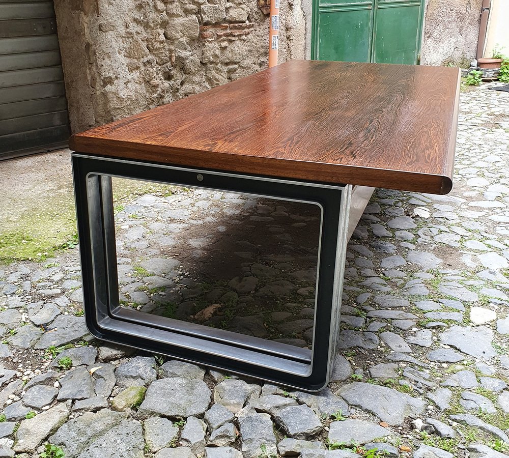 Large T333 Desk by Eugenio Gerli and Osvaldo Borsani for Tecno, Italy ...