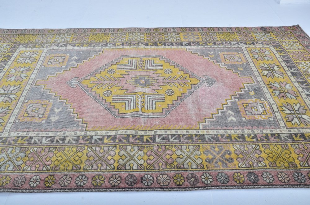 Anatolian Wool Rustic Farm House Area Rug for sale at Pamono