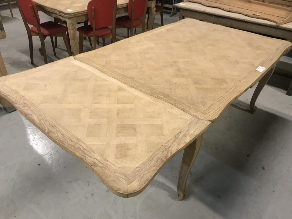 Italian Style Table in Stripped Oak for sale at Pamono