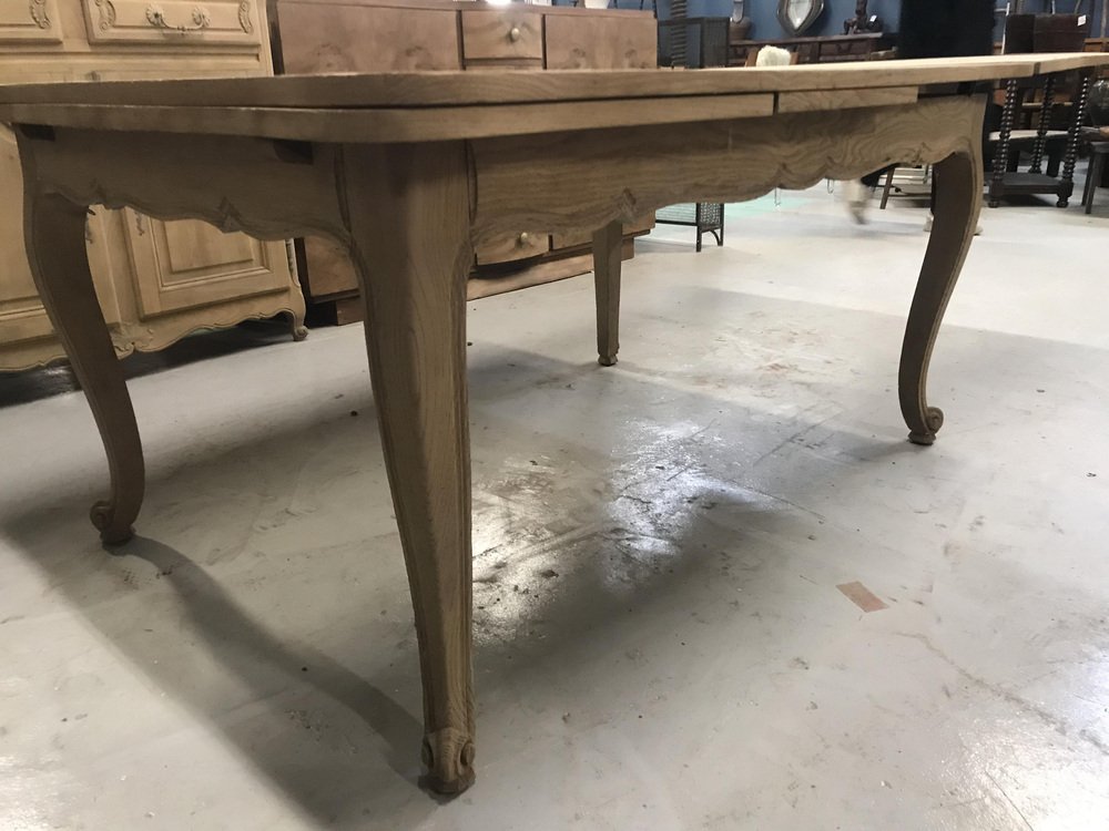 Italian Style Table in Stripped Oak for sale at Pamono