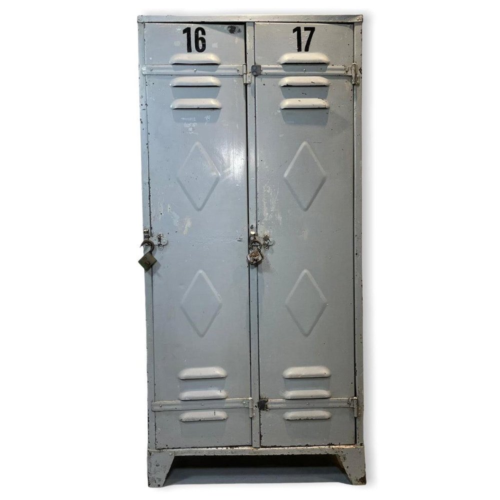 Bauhaus Locker Cabinet in Metal, 1940s for sale at Pamono