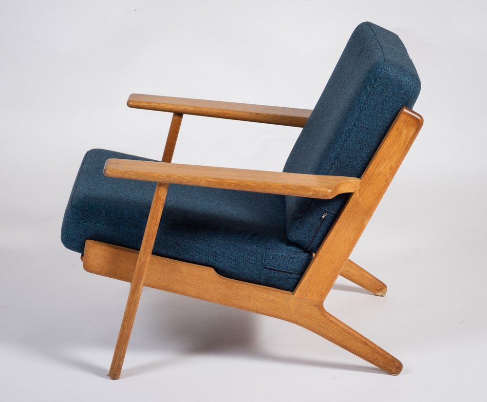 GE-290 Lounge Chair by Hans J. Wegner for Getama, Denmark, 1960s for ...