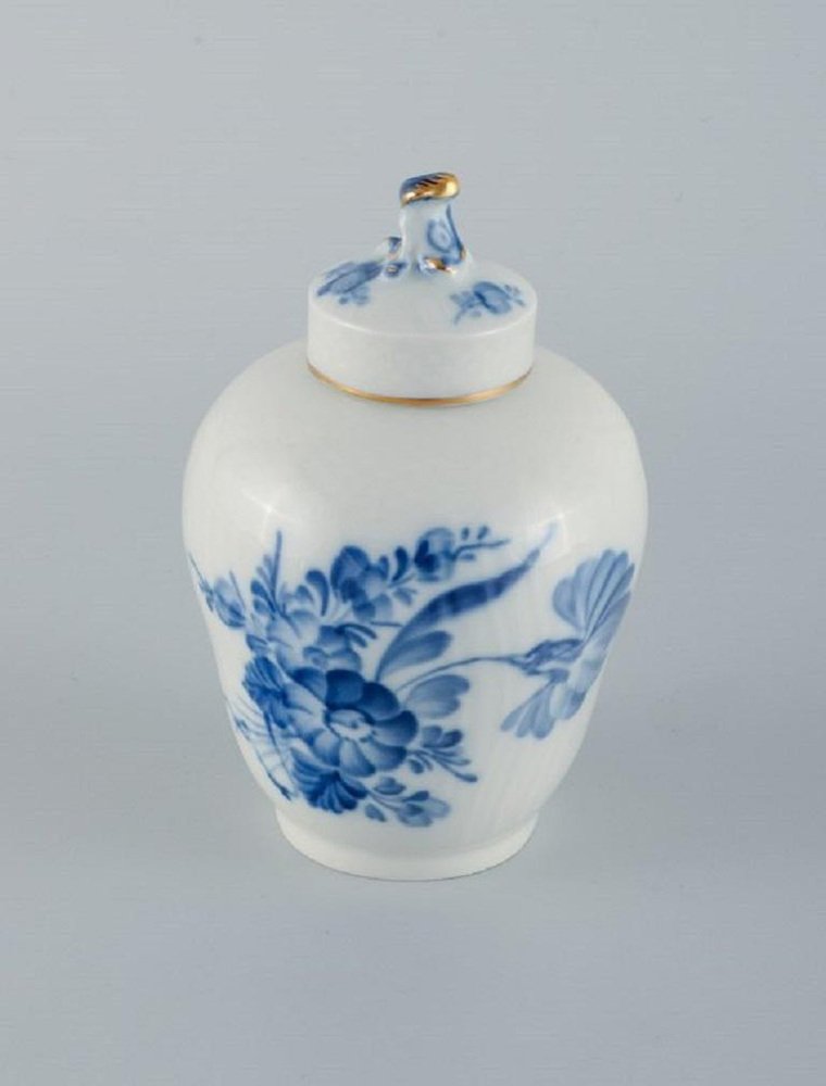 Royal Blue Flower Curved Tea Box with Gold Decoration from Royal ...