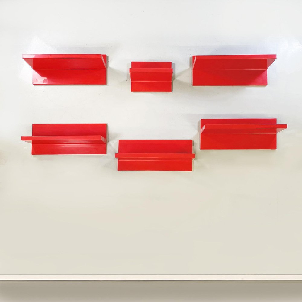 Modern Italian Red Plastic Shelves by Marcello Siard for Kartell, 1970s ...