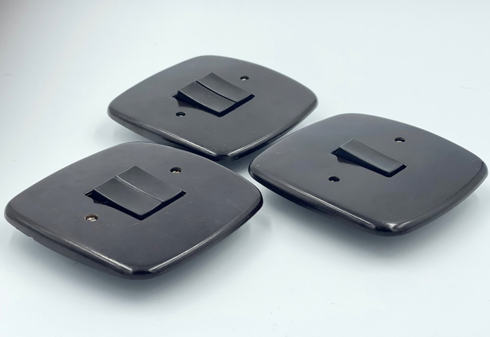 Bakelite Light Switches, 1940s , Set of 3 for sale at Pamono