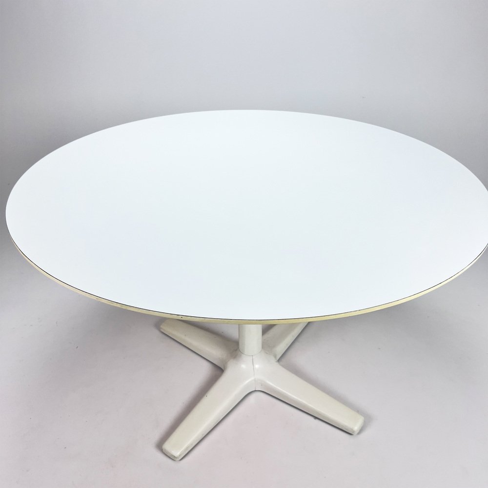 Dutch Space Age Dining Table from Pastoe, 1970s for sale at Pamono