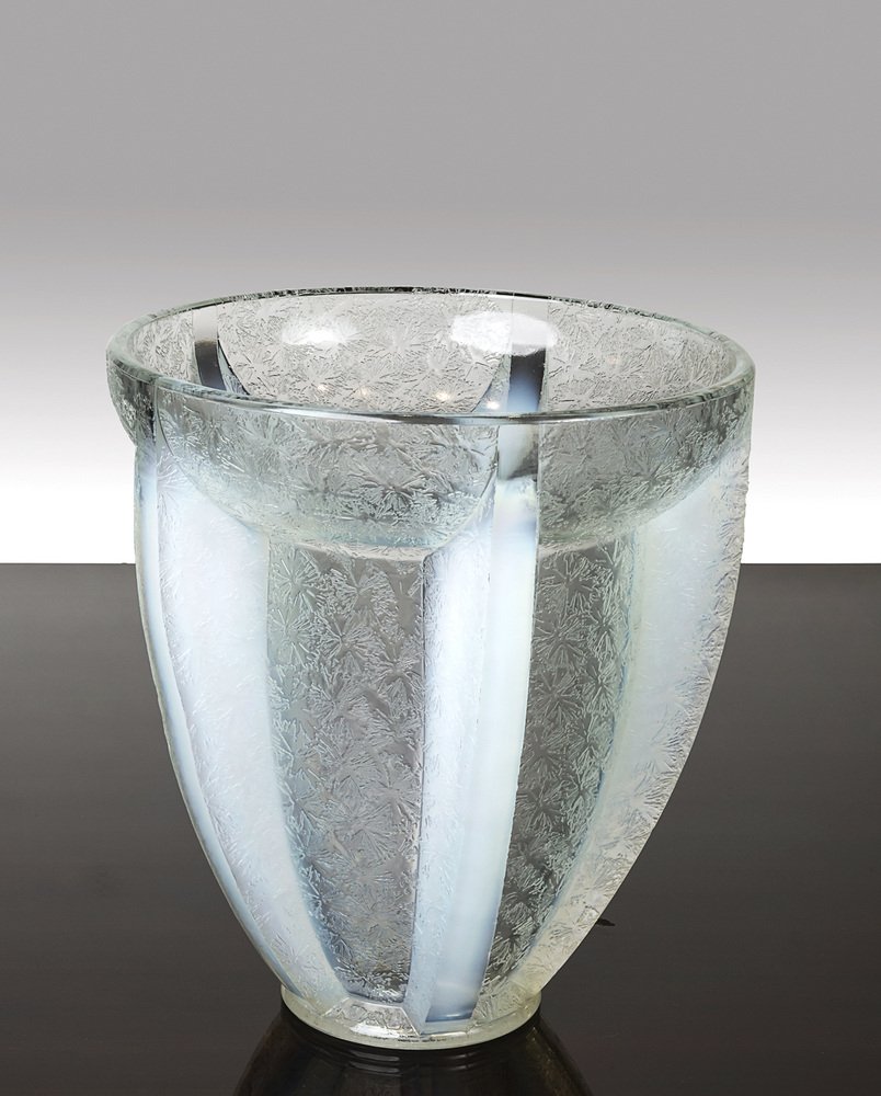 Antique Corolle Vase, 1920s for sale at Pamono