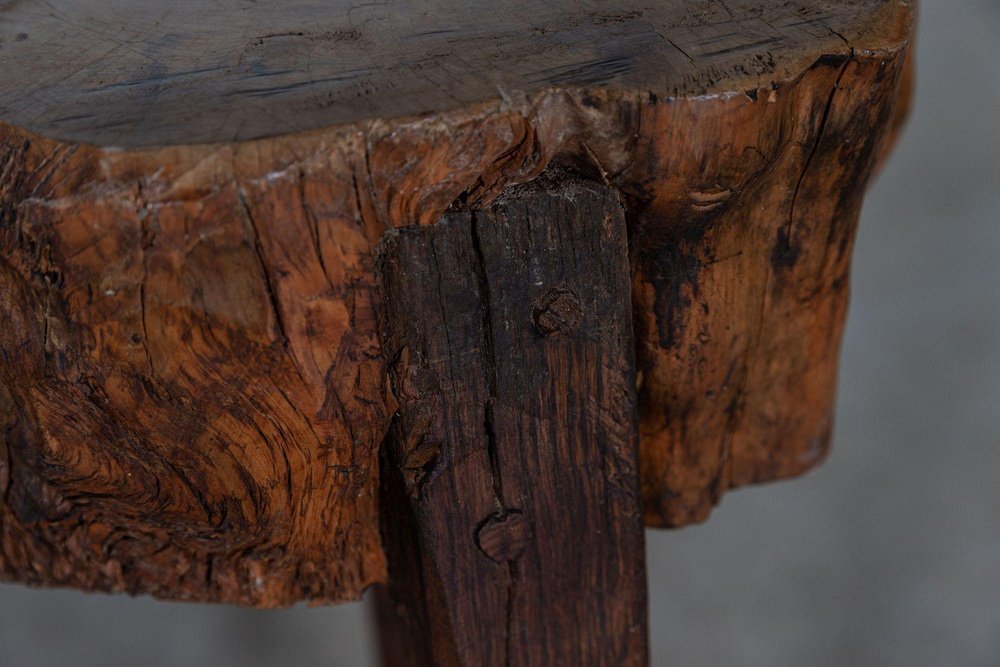 French Provincial Elm Chopping Block Table, 1890s for sale at Pamono
