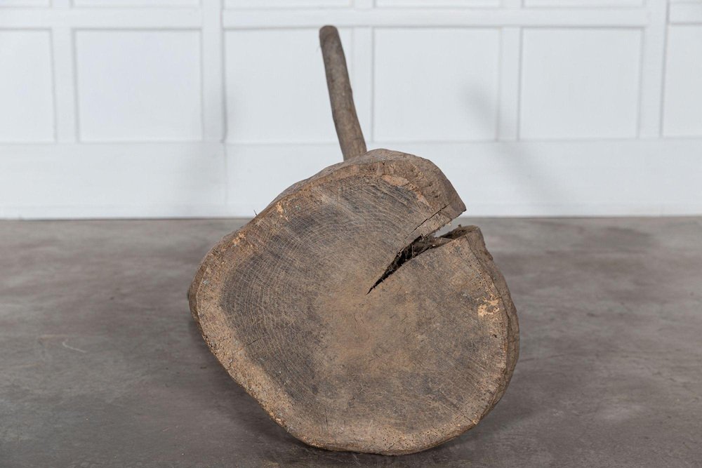 French Provincial Elm Chopping Block Table, 1890s for sale at Pamono