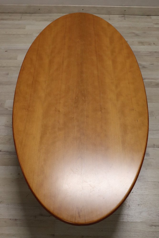 Large Oval Coffee Table by Cassina, 1980s for sale at Pamono