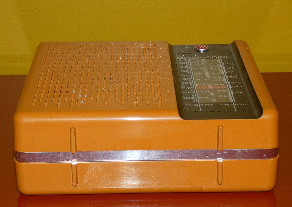 Portable Radio from CGE, Italy, 1970s for sale at Pamono