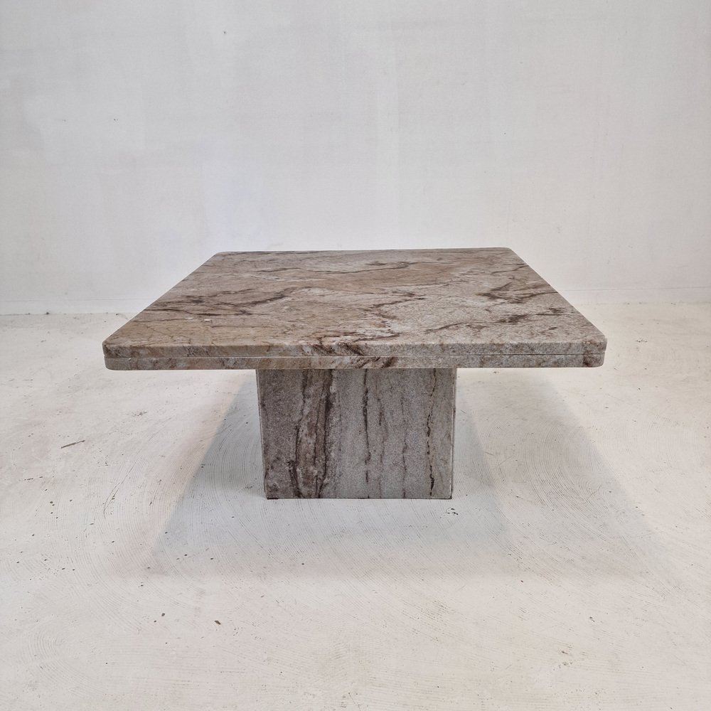 Table Basse en Granit, Italie, 1980s en vente sur Pamono