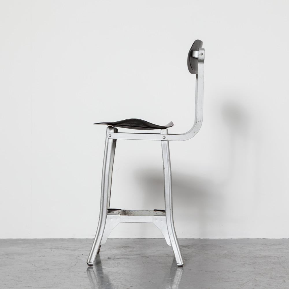 Tan-Sad Fabrikarbeiter Hocker, 1950er bei Pamono kaufen