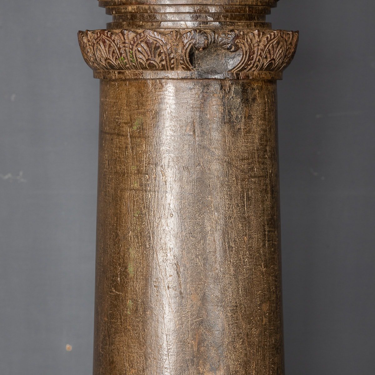 19th Century Indian Handcarved Architectural Columns, 1860s, Set of 2 ...