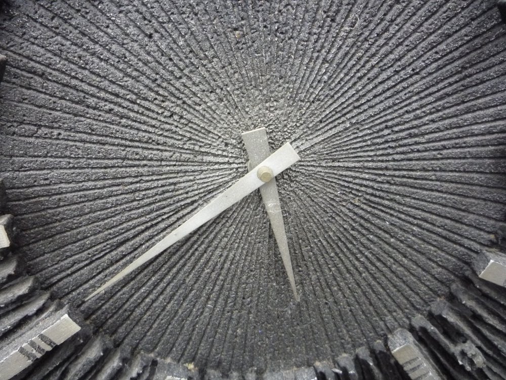 Brutalist Aluminium Wall Clock, 1960s for sale at Pamono