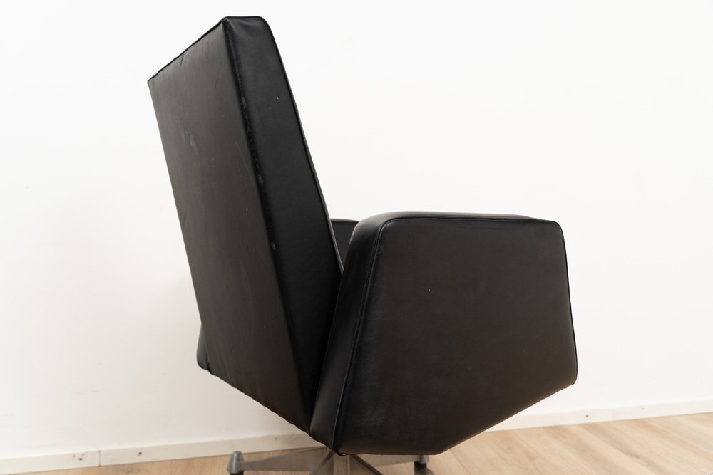 Model 98 Office Chair by Theo Ruth from Artifort, 1950s for sale at Pamono