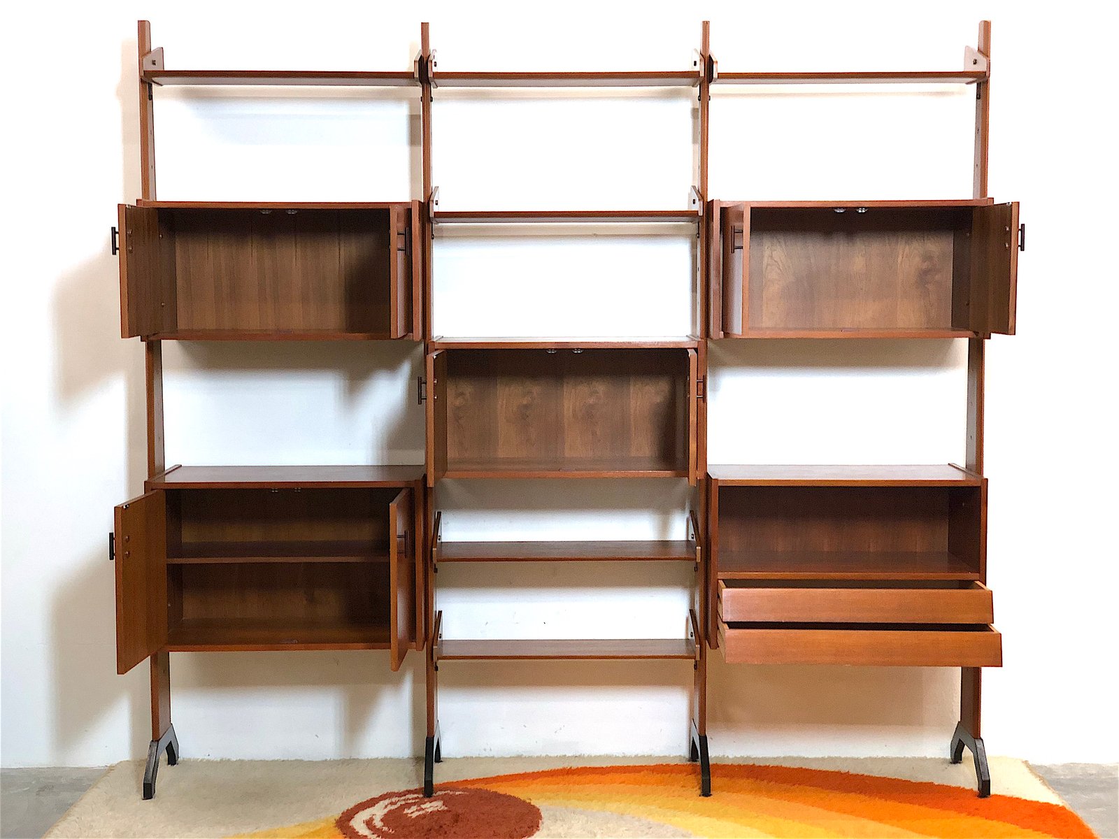 Mid-Century Italian Shelf, 1960s for sale at Pamono