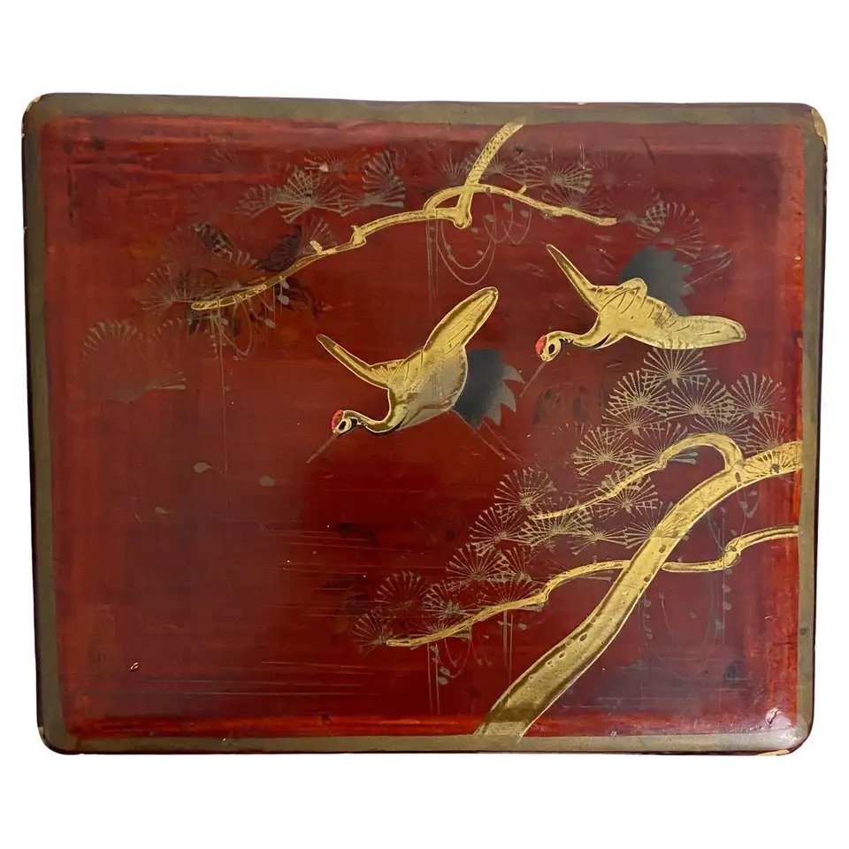 Antique Red Lacquered Box, 1800s for sale at Pamono