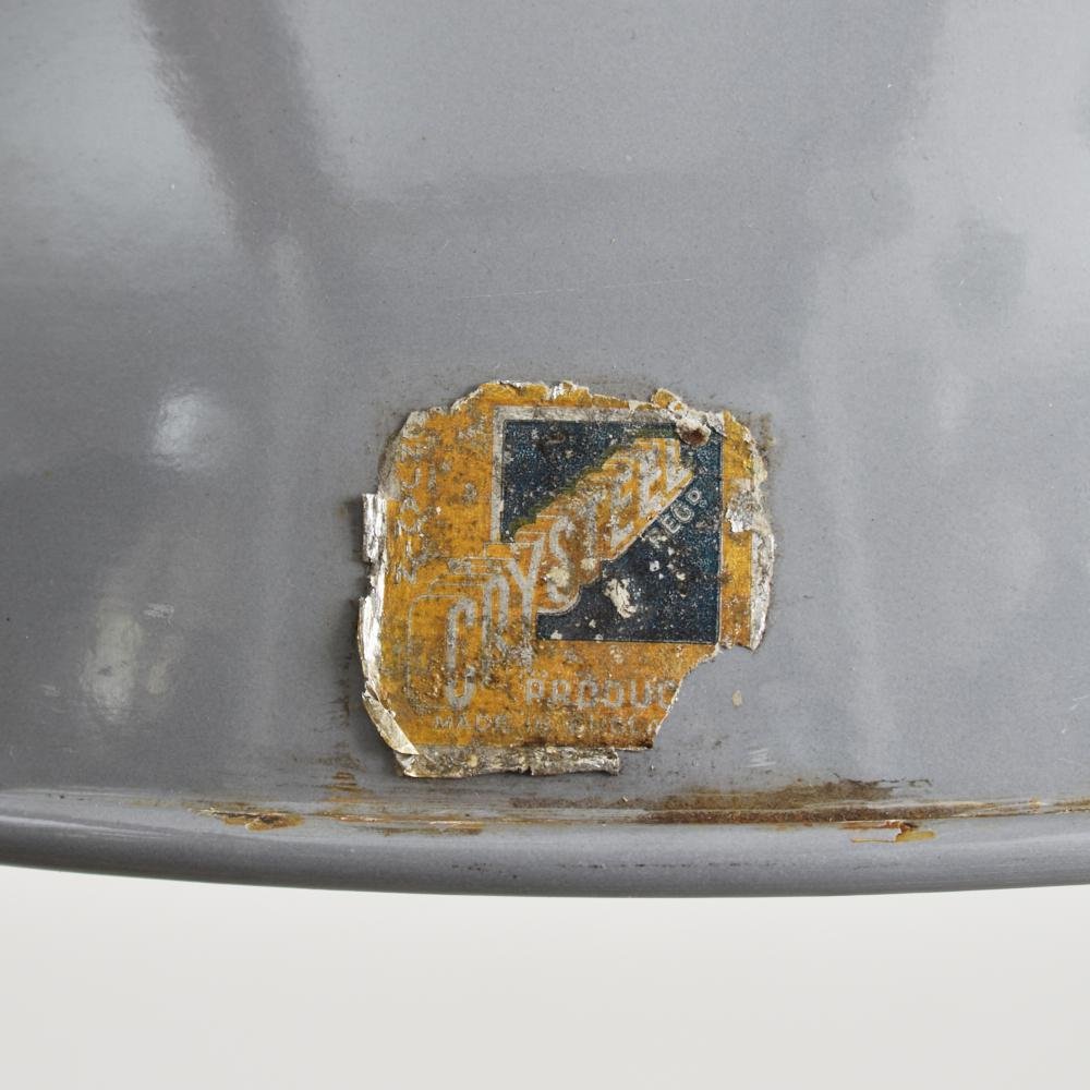 Industrielle graue Benjamin Hängelampe, 1950er bei Pamono kaufen