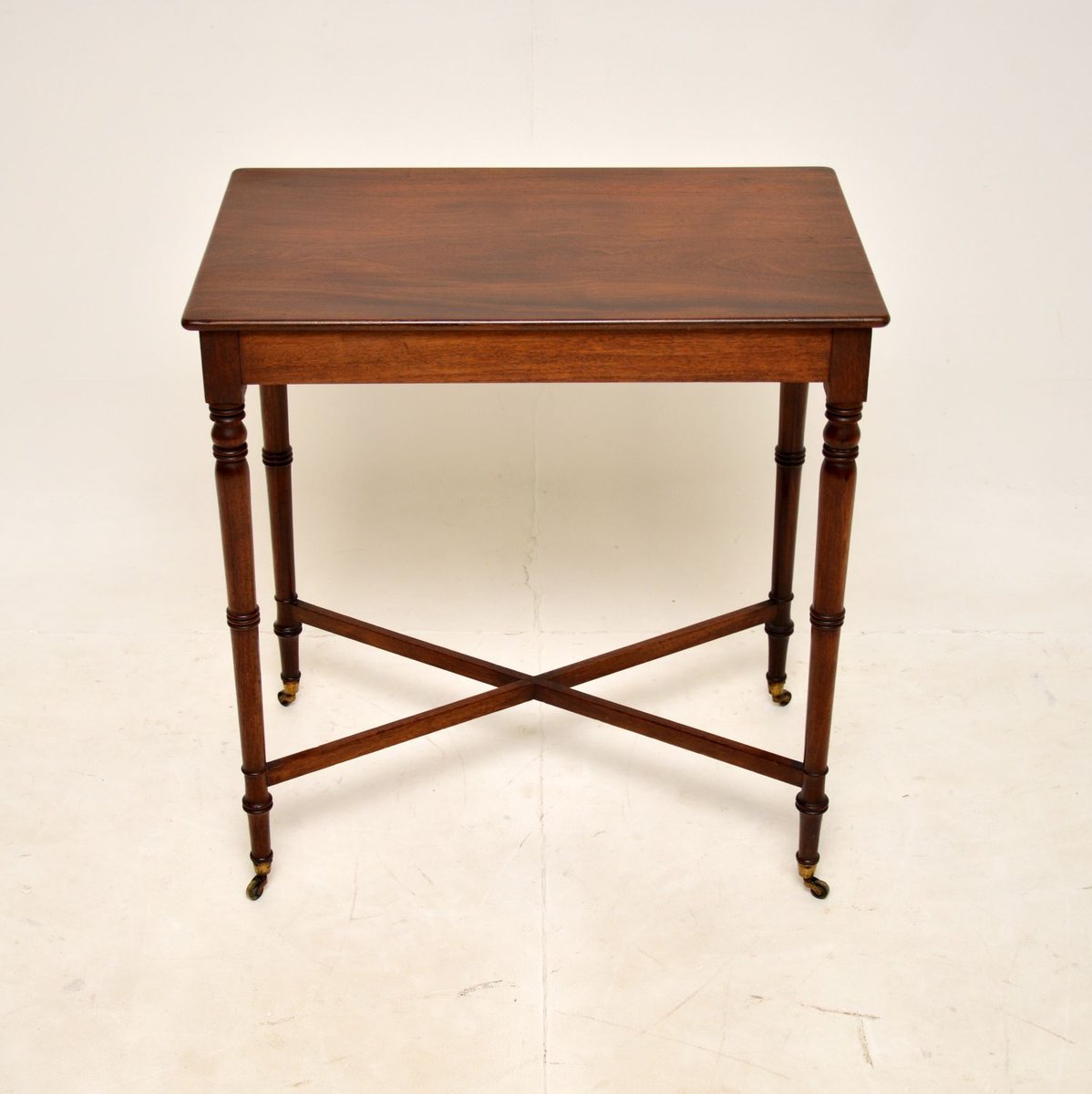Antique Georgian Side Table, 1810s for sale at Pamono