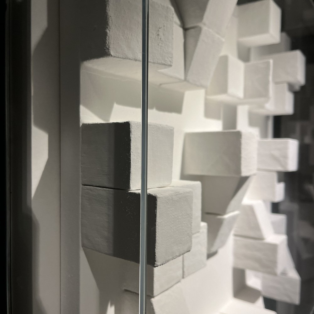 MMXX Mini Sculpture by Manuel Ursprung for sale at Pamono