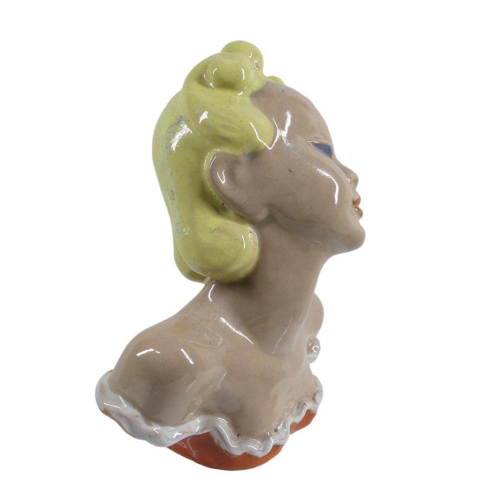 Art Deco Ceramic Bust of Lady from Komlos Budapest for sale at Pamono