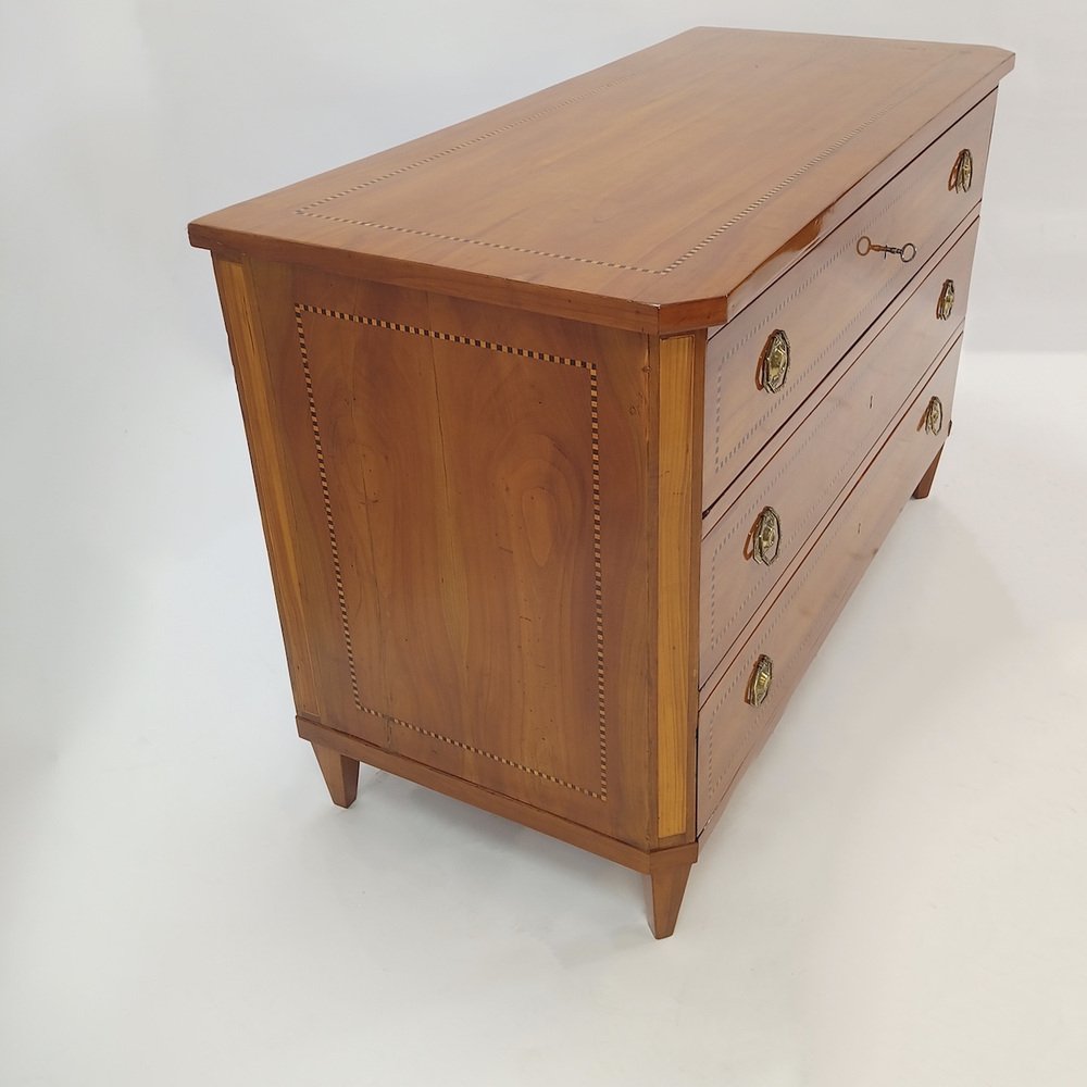 Louis XVI Kommode aus Kirschbaum, 1810er bei Pamono kaufen