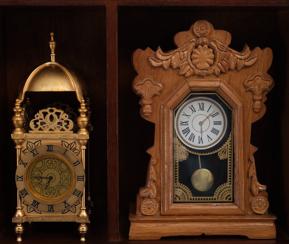 Small Franklin Mint Clocks with Wall Unit, 1980s, Set of 13 for sale at ...