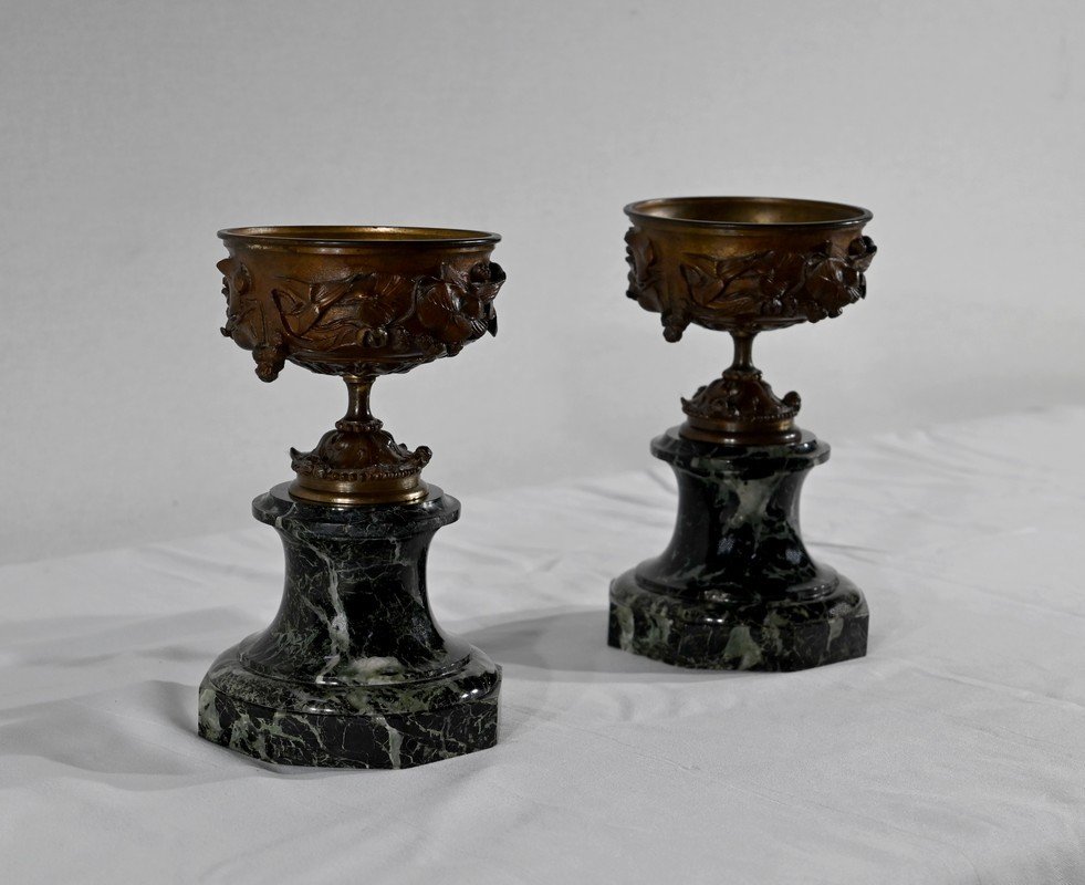 Late 19th Century Bronze and Marble Cups, Set of 2 for sale at Pamono