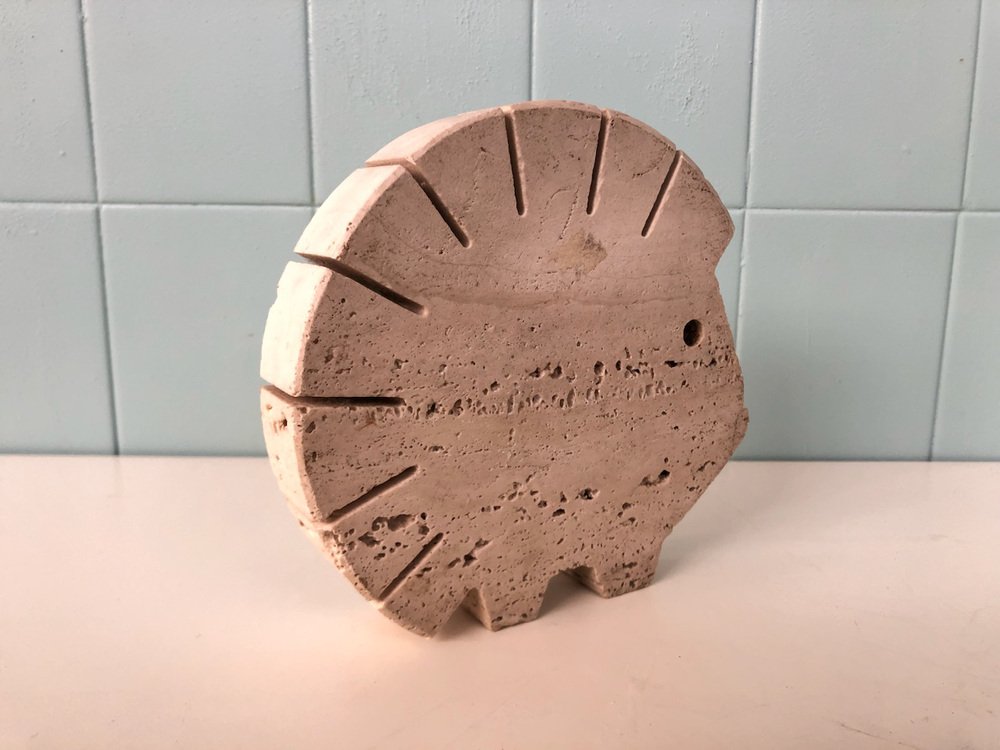 Brutalist Hedgehog Sculpture in Travertine Marble by Fratelli Mannelli ...