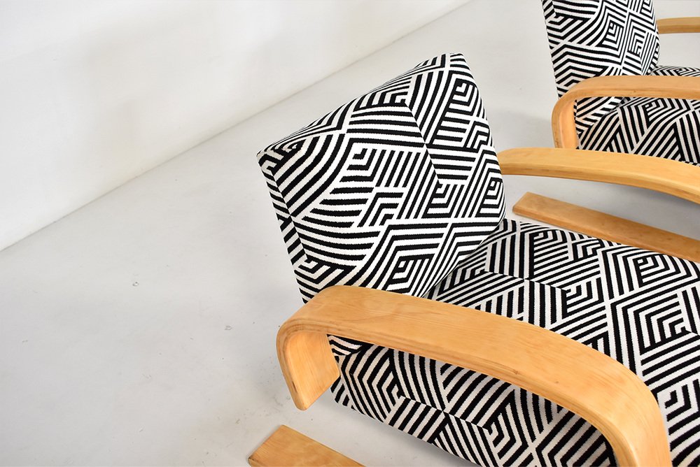 Early Model 400 Tank Lounge Chairs by Alvar Aalto for Artek, Finland, 1960s, Set of 2 for sale ...