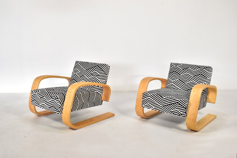 Early Model 400 Tank Lounge Chairs by Alvar Aalto for Artek, Finland, 1960s, Set of 2 for sale ...